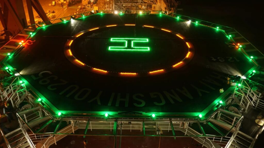 What Makes Helipad Lights Essential for Night Landings?